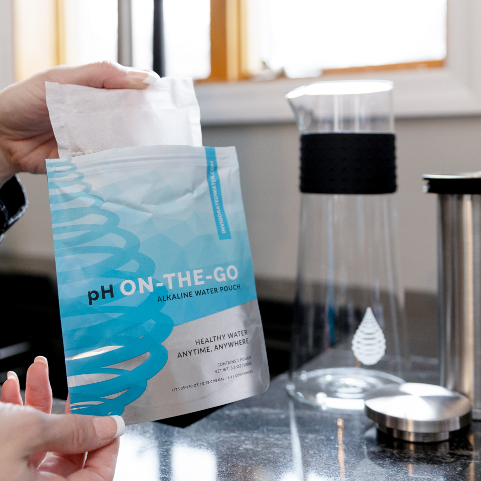 pH On-The-Go Alkaline Water Filter Pouch | Invigorated Water